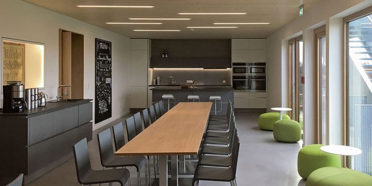 Büro - Plenge & Plenge GmbH & Co. KG